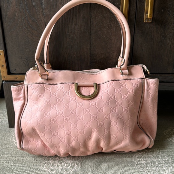 Gucci | Bags | Pink Gucci Guccissima Leather Bag With Gold Hardware ...